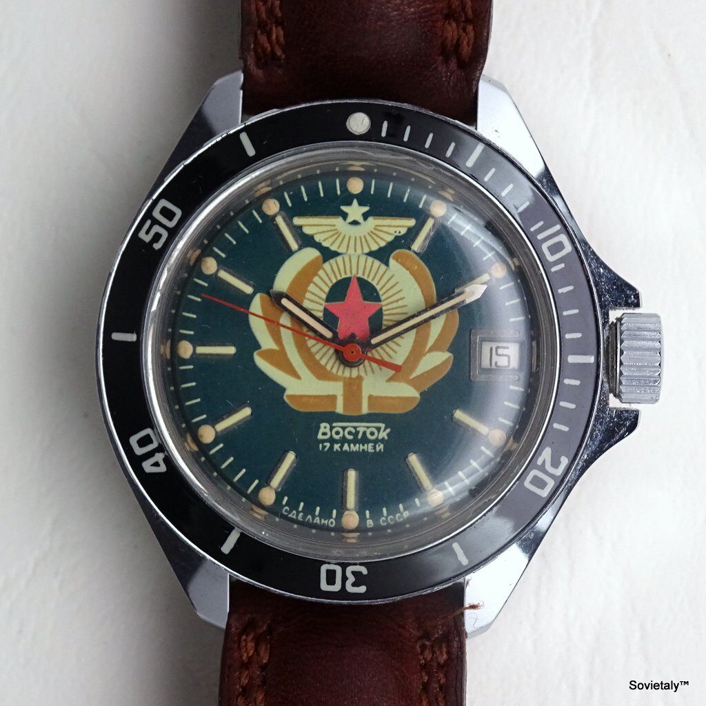 Vostok Komandirskie Aviation Badge: 1980s Soviet Watch